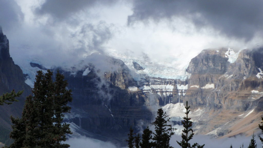 Shawn Bags Tangle Ridge – Jasper National Park - Trip Bagger